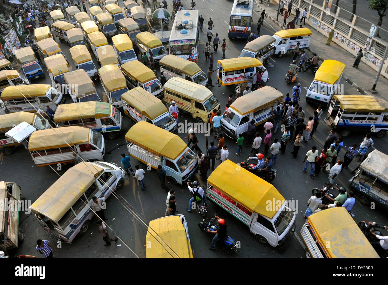 Dhaka, Bangladesh - 3rd April 2014: Taxi drivers protest while police ...
