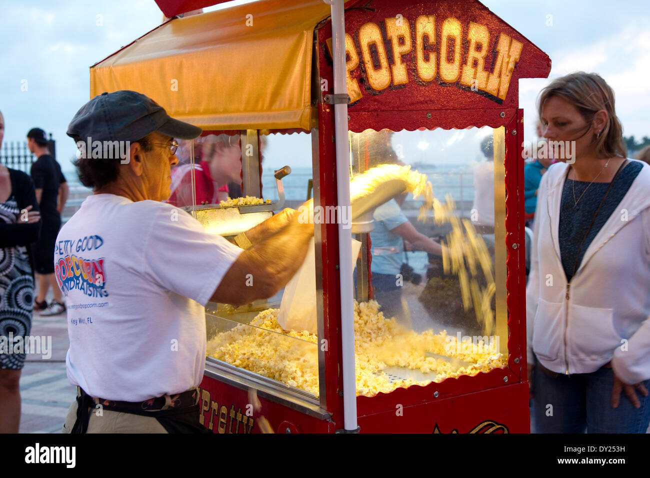 Mallory square, key west, florida hi-res stock photography and images ...