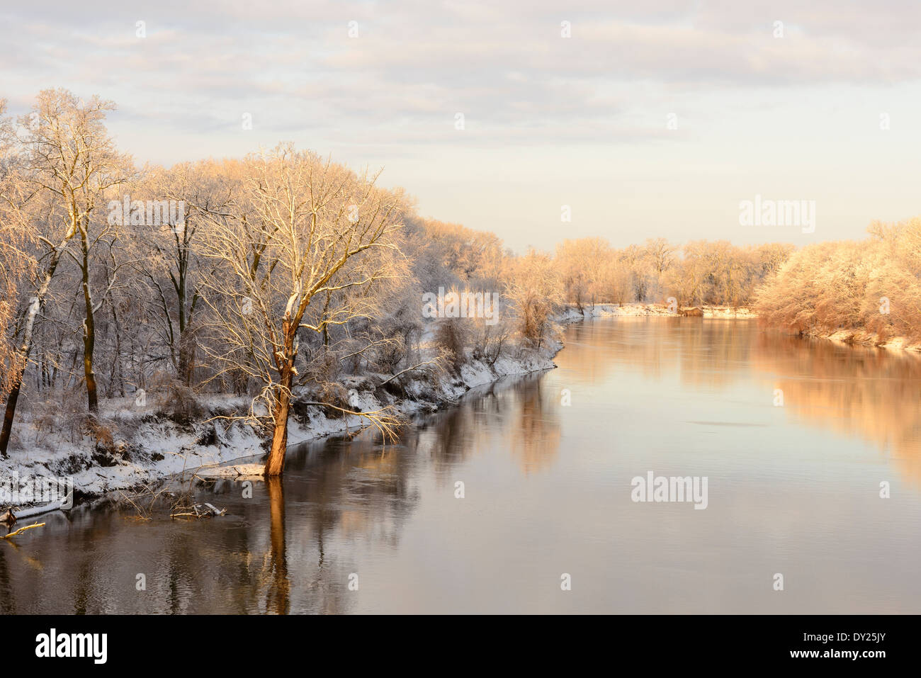 Minnesota winter trees landscape hi-res stock photography and images ...