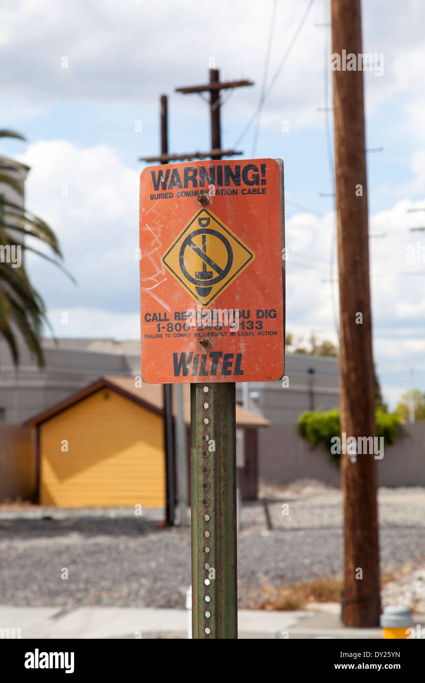 Underground cable hi-res stock photography and images - Alamy