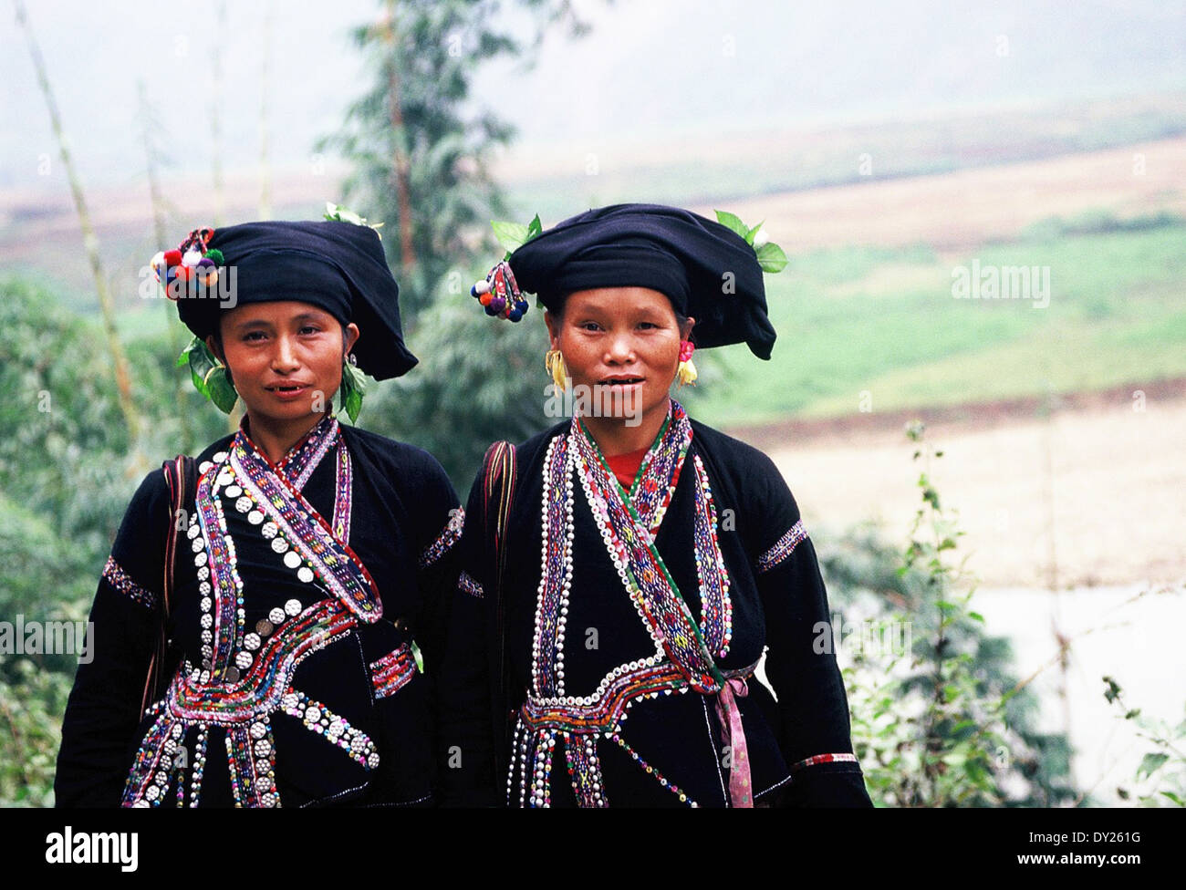 Black teeth vietnam hi-res stock photography and images - Alamy