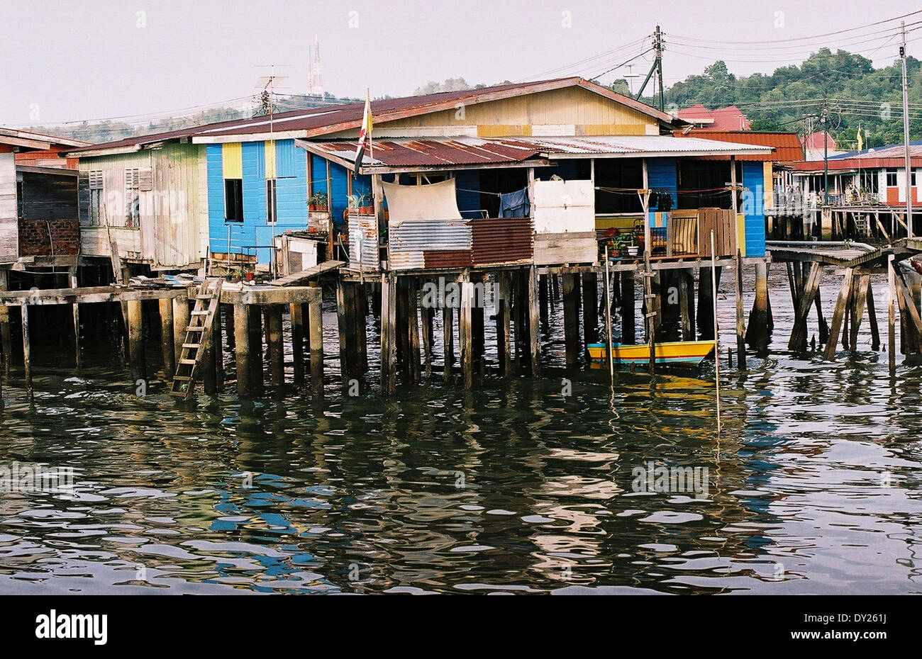 Stilt houses in Brunei Stock Photo - Alamy