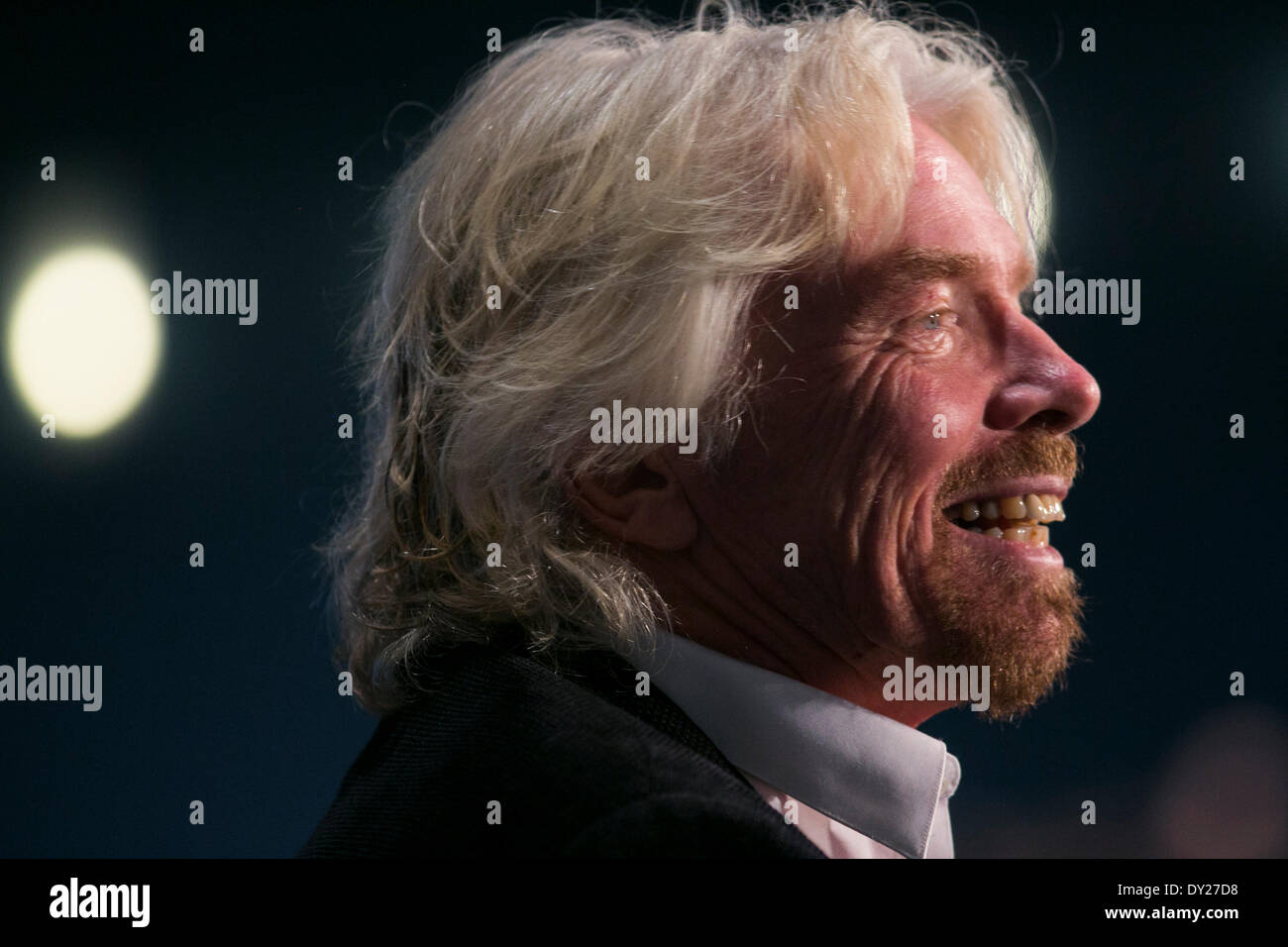 Richard branson chairman virgin atlantic hi-res stock photography and ...