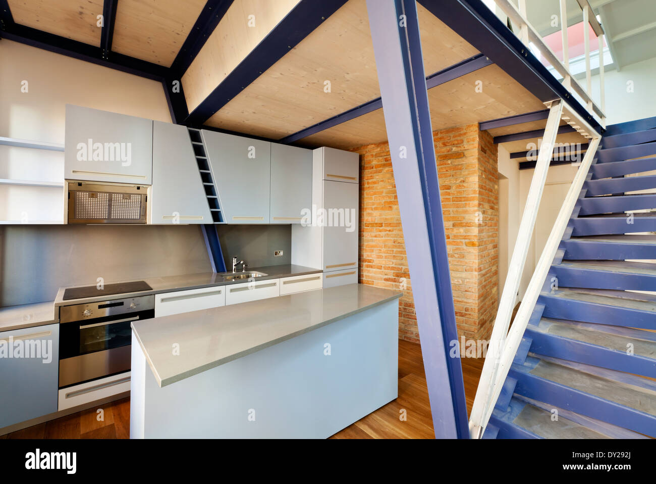 Kitchen mezzanine hi-res stock photography and images - Alamy