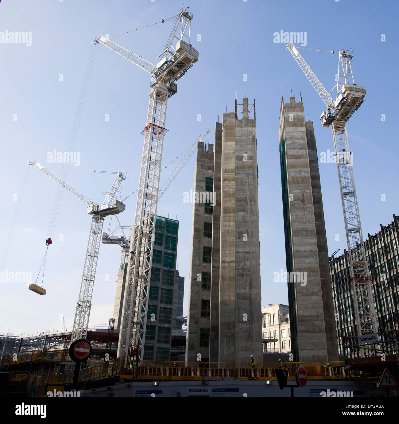 UK, London : Construction takes place of One and Two New Ludgate on ...