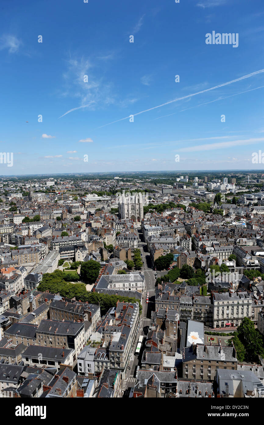 Nantes (Western France): view of the city centre Stock Photo - Alamy