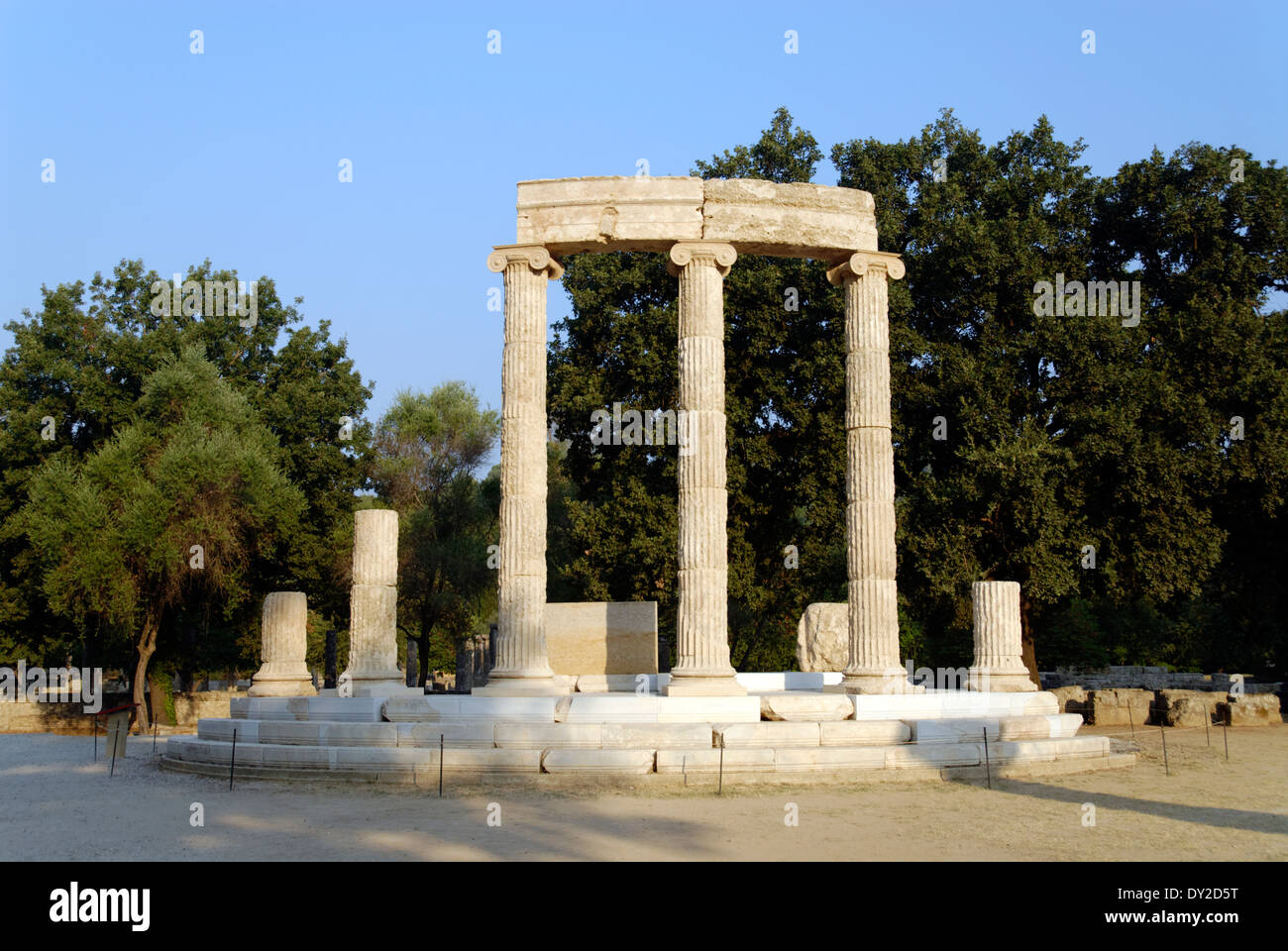 The 4th century BC circular Philippeion votive monument dedicated to ...