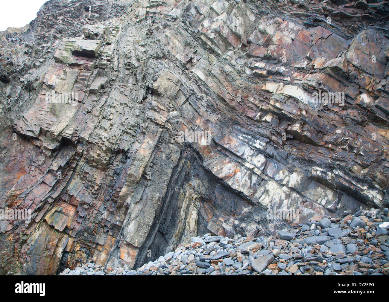 Tilted sedimentary rock layers in hi-res stock photography and images ...