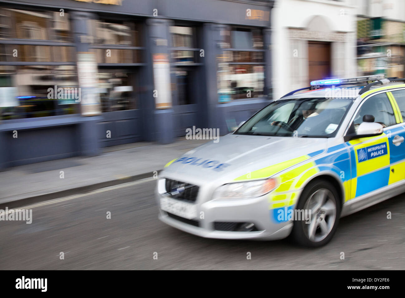 Moving police vehicle hi-res stock photography and images - Alamy