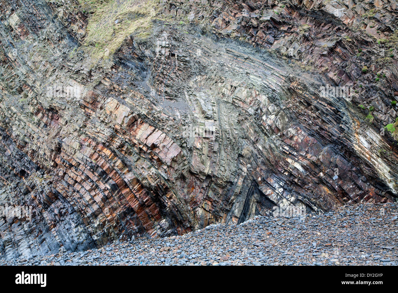 Tilted sedimentary rock layers in hi-res stock photography and images ...