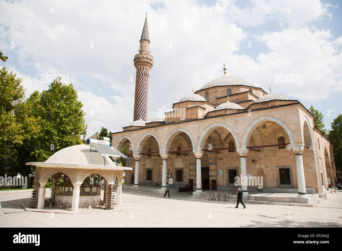 Town mosque hi-res stock photography and images - Alamy