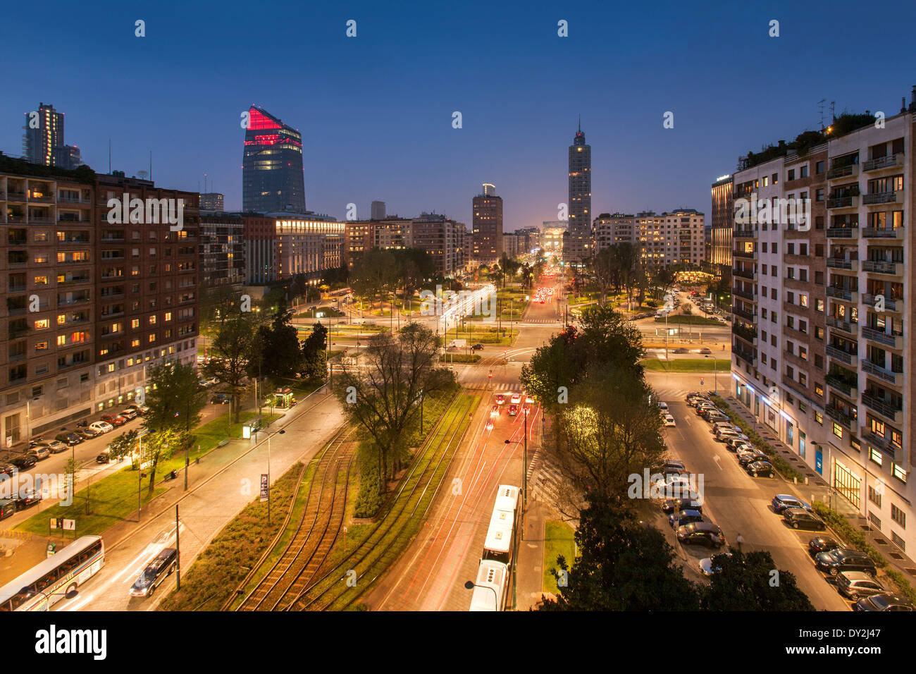 Milan, Milano, Piazza della Repubblica, Central station, night ...