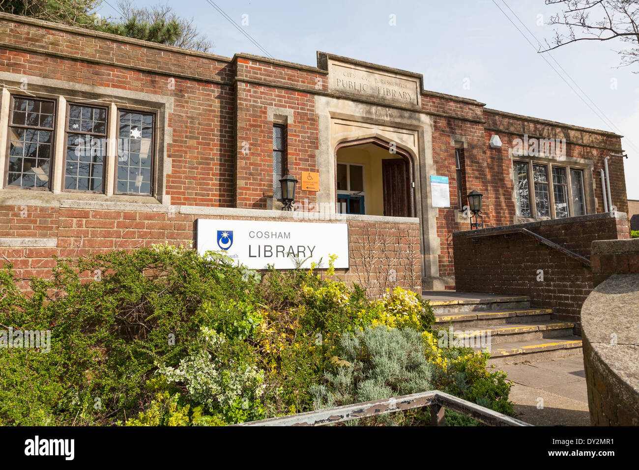 Cosham library hi-res stock photography and images - Alamy