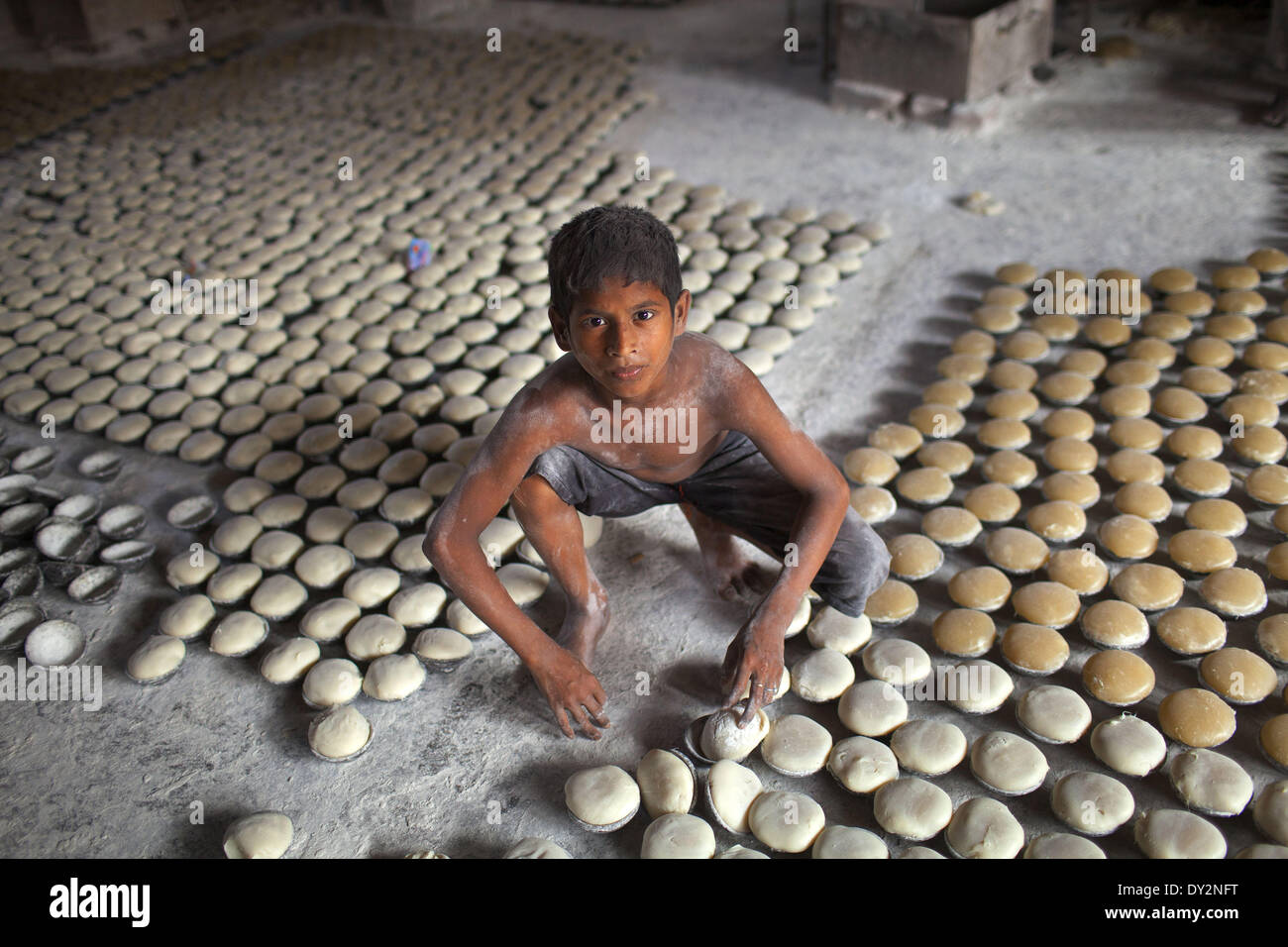 Manual soap making hi-res stock photography and images - Alamy
