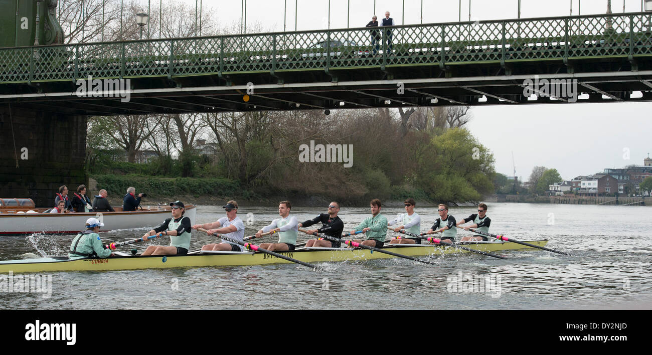 Boat race cambridge practice hi-res stock photography and images - Alamy