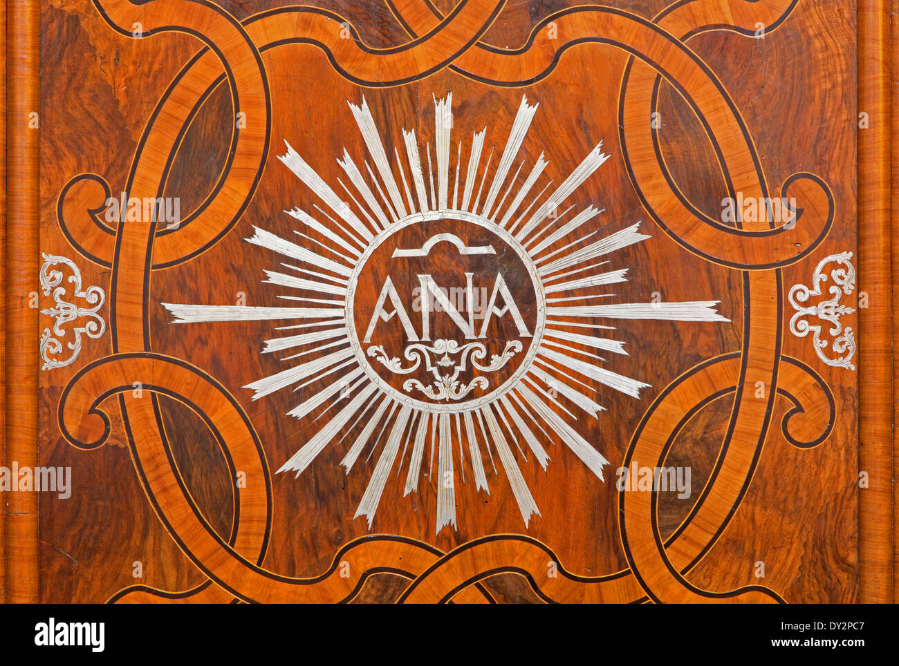 Intarsia hi-res stock photography and images - Alamy