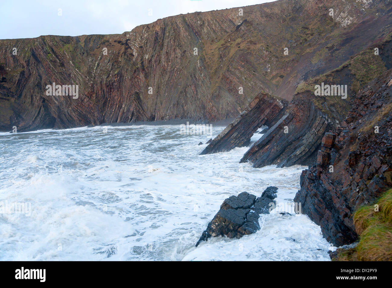 Tilted sedimentary rock layers in hi-res stock photography and images ...