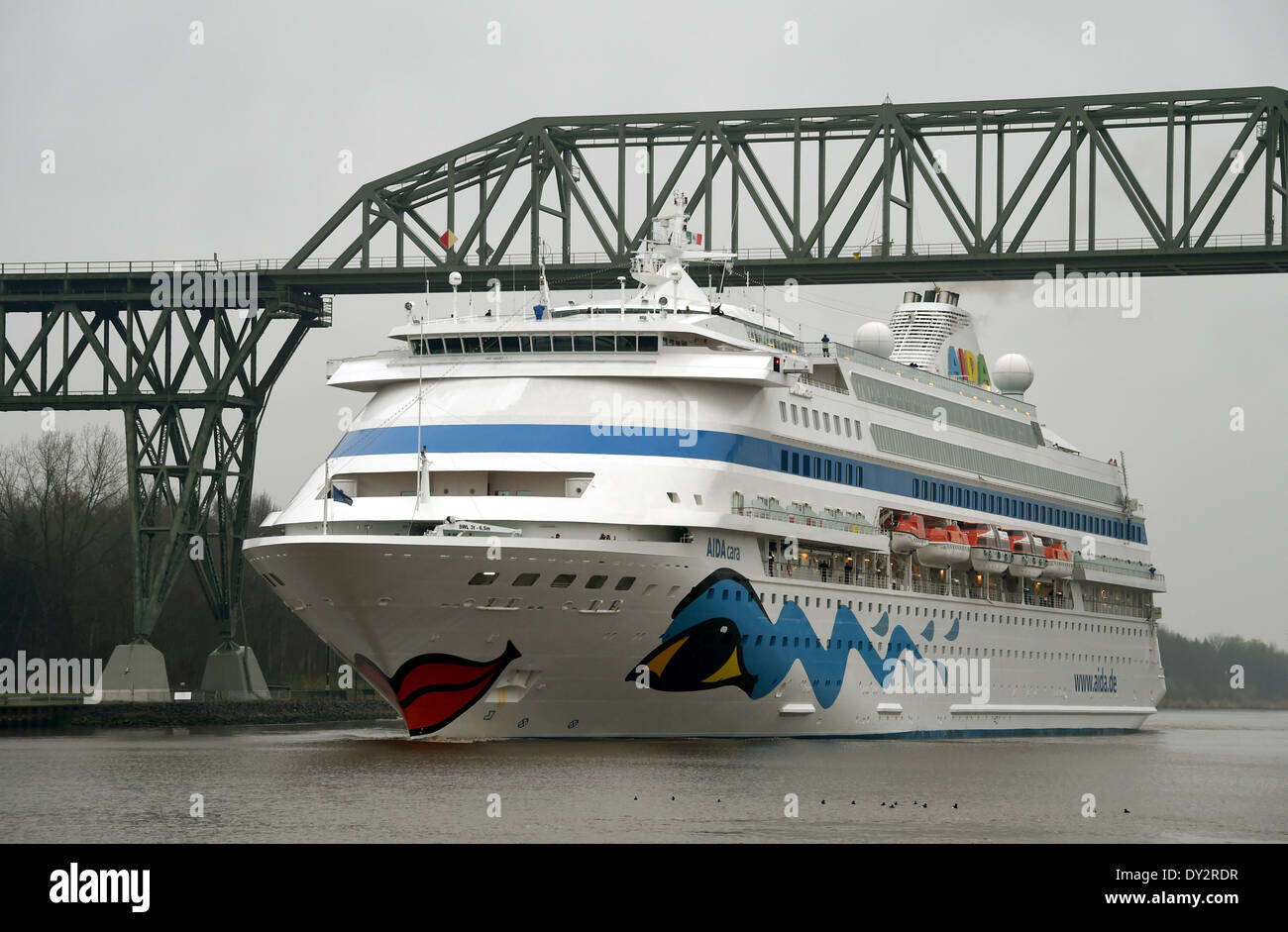 Rostock shipyard hi-res stock photography and images - Alamy