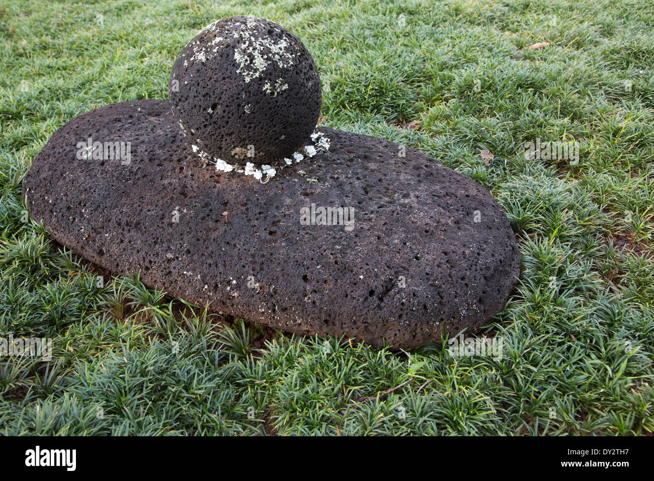 Pohaku stones hi-res stock photography and images - Alamy