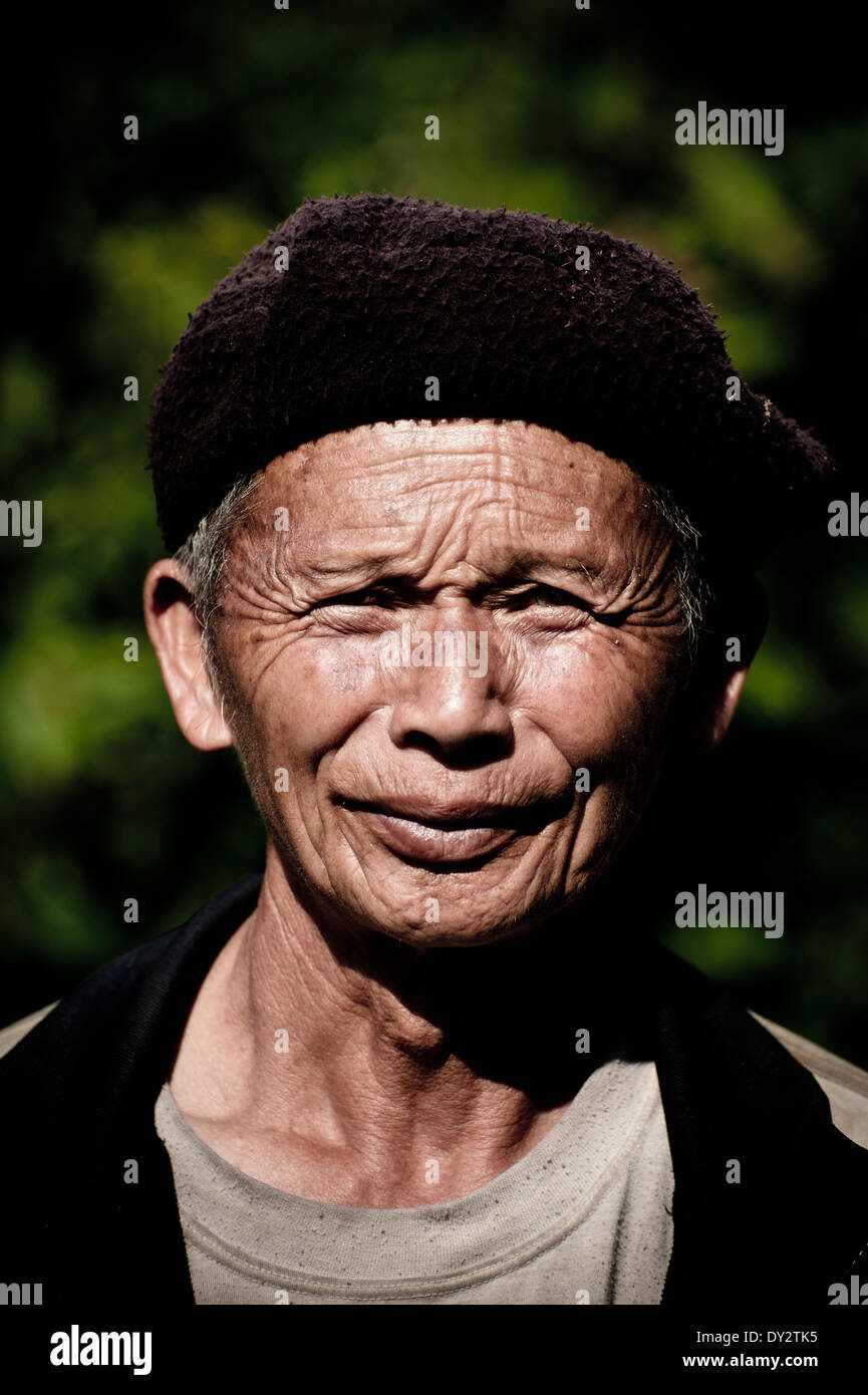 Weathered face hi-res stock photography and images - Alamy