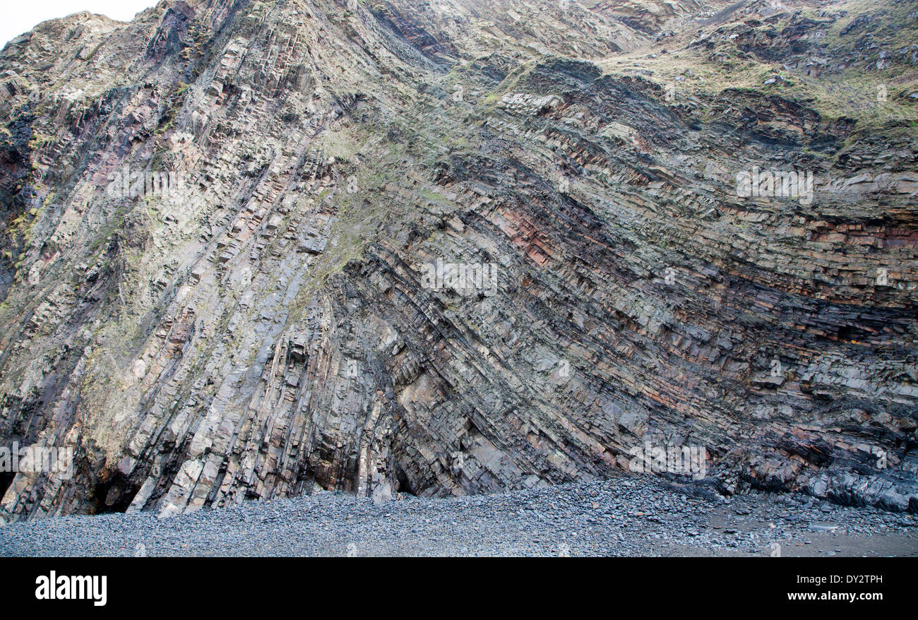 Faulted sedimentary layers hi-res stock photography and images - Alamy