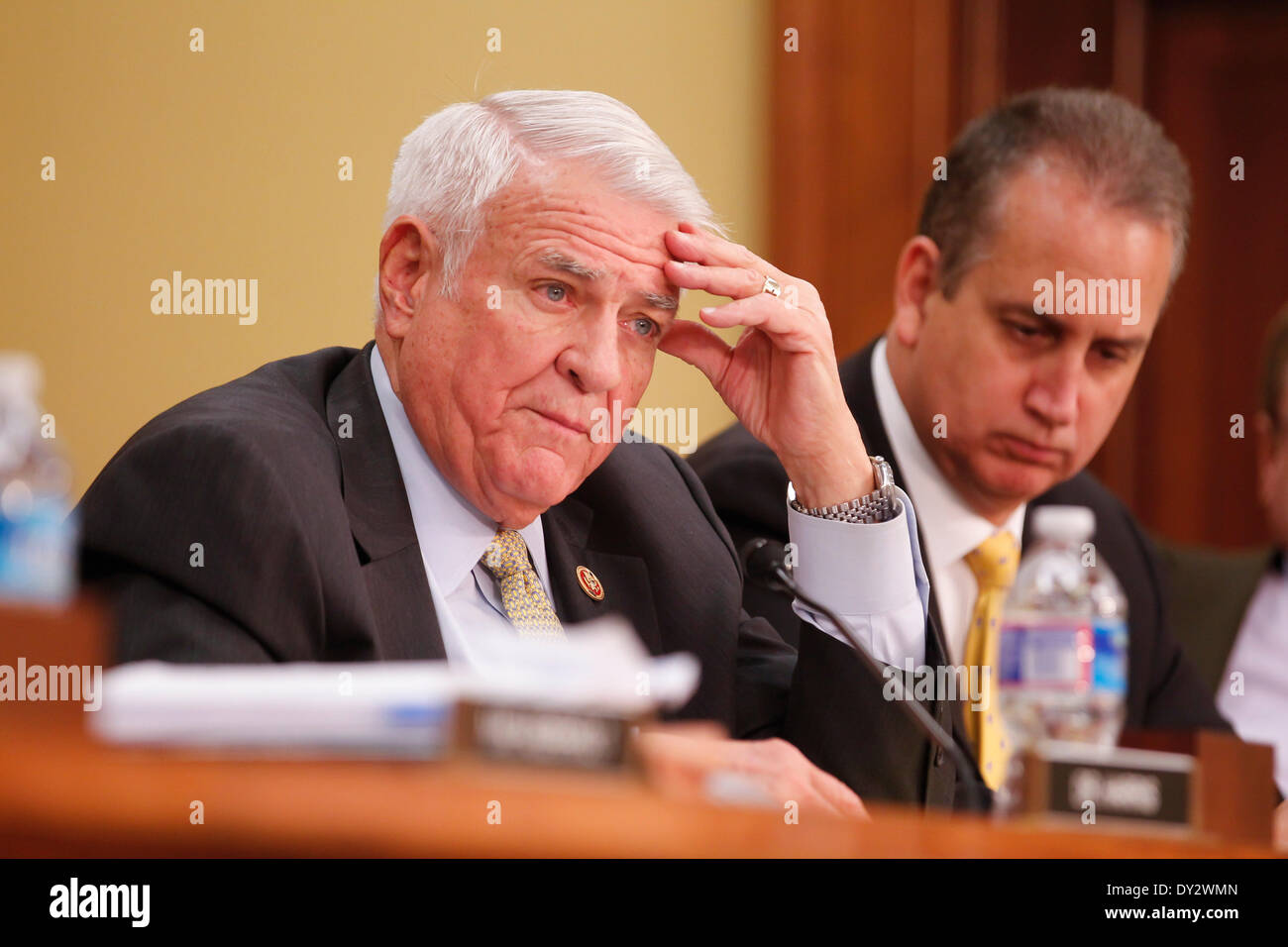 Congressman john carter hi-res stock photography and images - Alamy