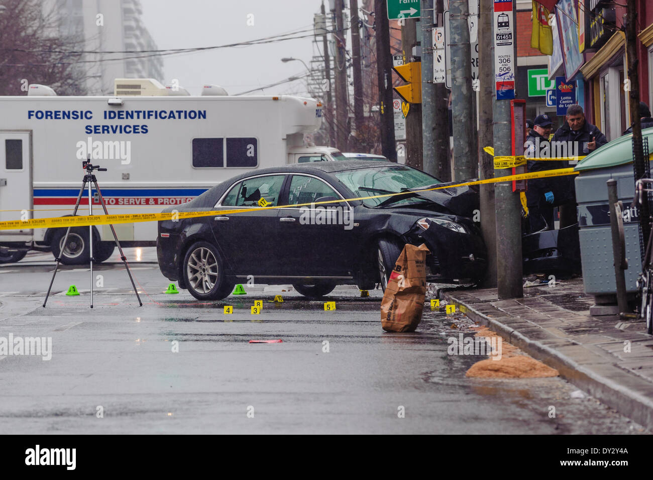 Crime scene in downtown toronto hi-res stock photography and images - Alamy