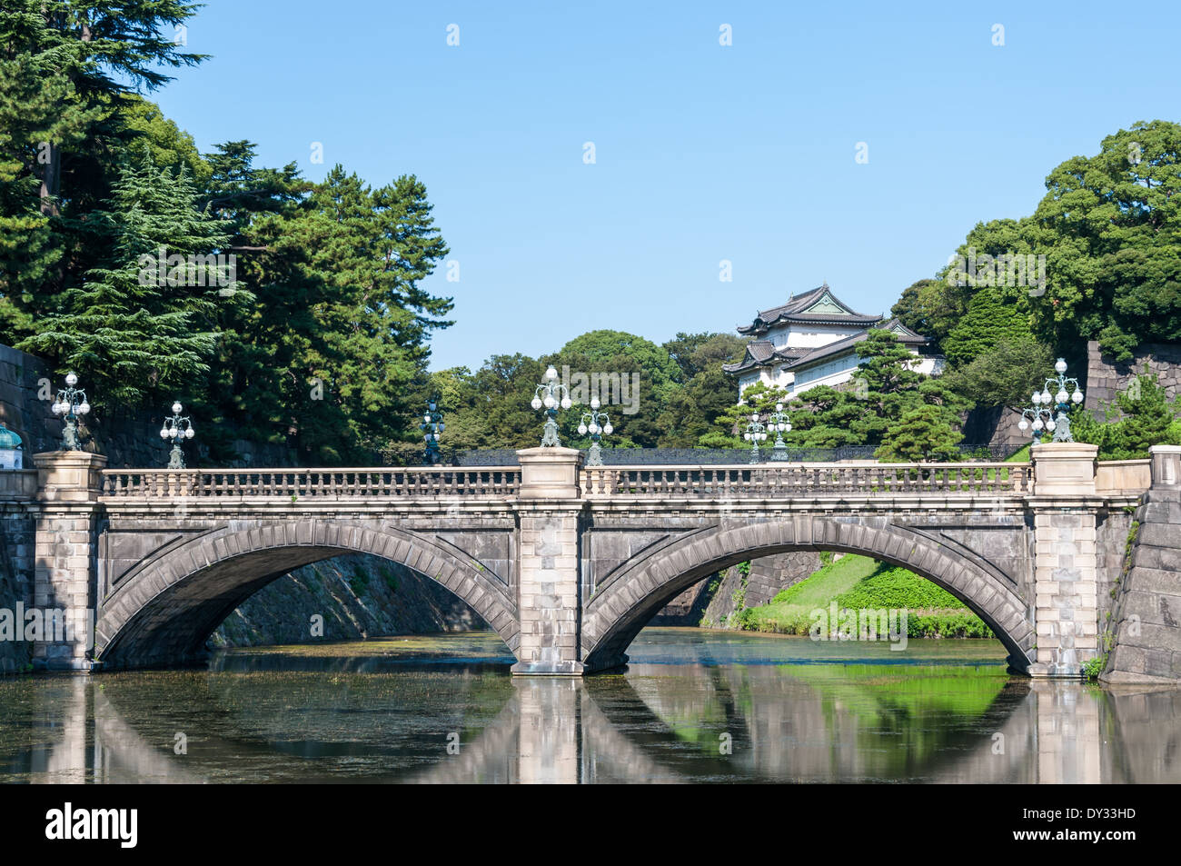 Nijubashi bridge and the Imperial Palace beyond in Tokyo, Japan Stock ...