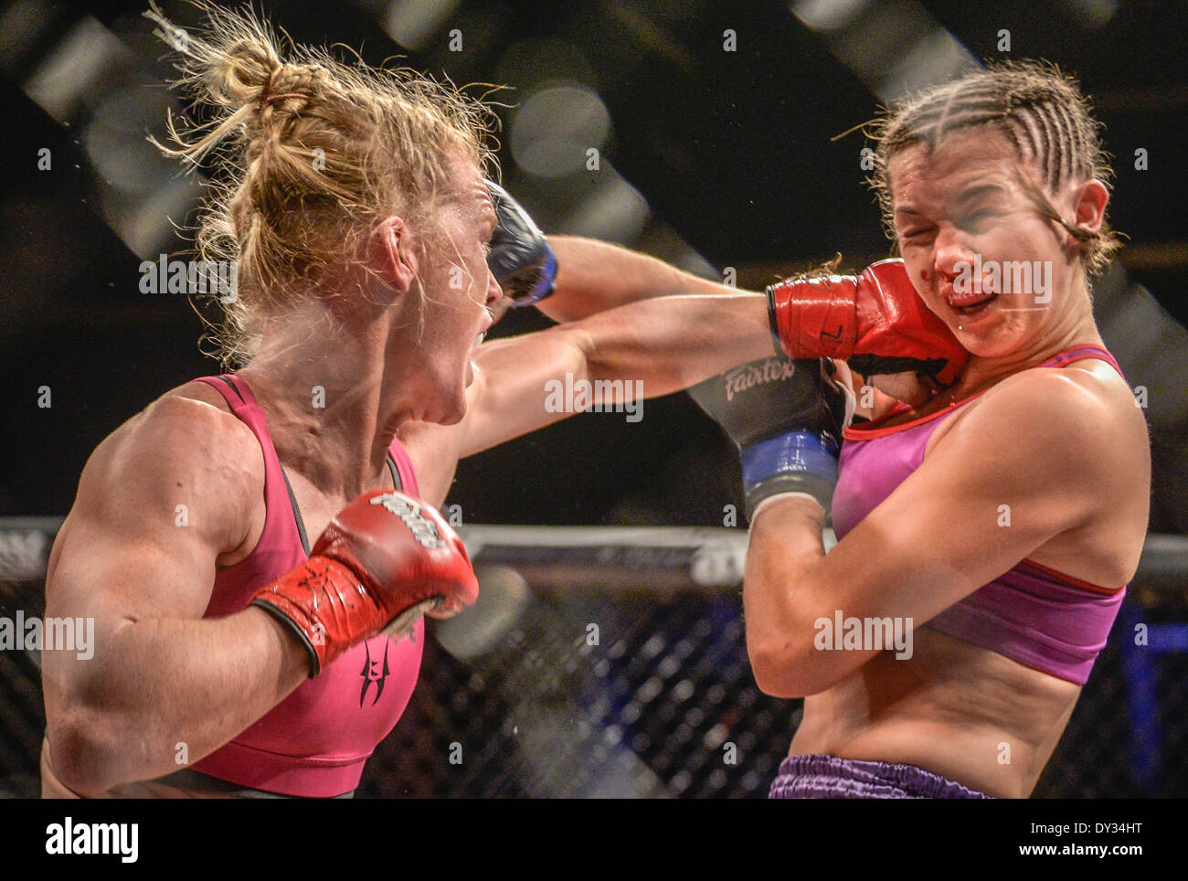 Albuquerque, New Mexico, USA. 4th Apr, 2014. Roberto E. Rosales. Holly ...