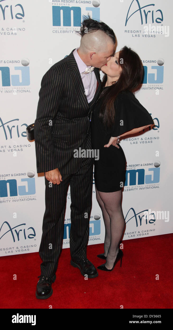 Las Vegas, Nevada, USA. 4th Apr, 2014. Musician Adrian Young and wife ...