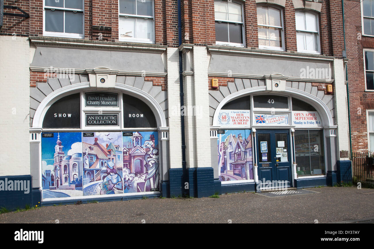 David howkins charity museum eclectic hi-res stock photography and ...