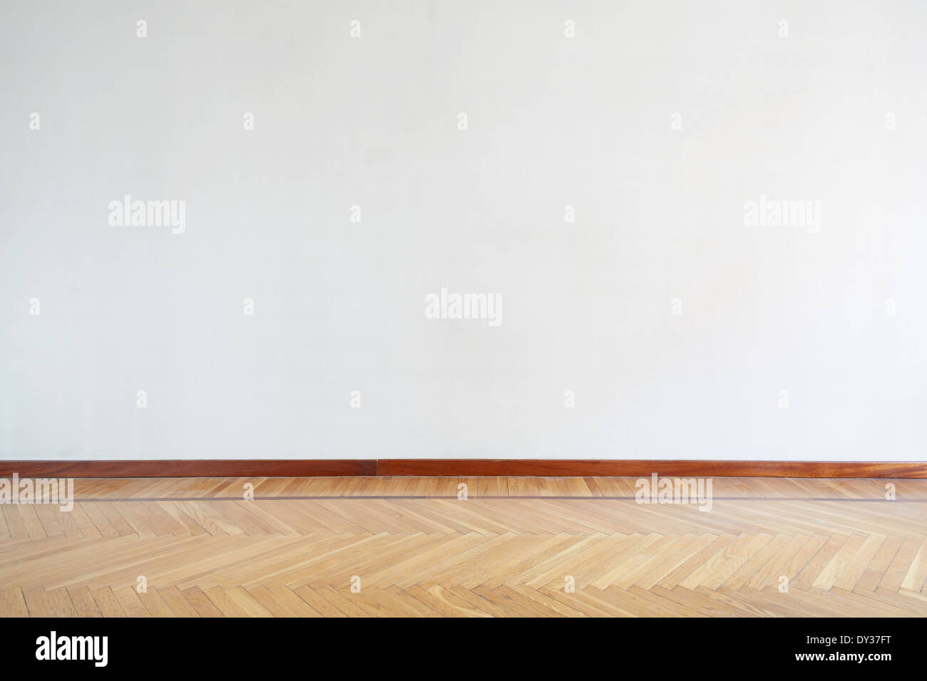 Empty wooden floor hi-res stock photography and images - Alamy