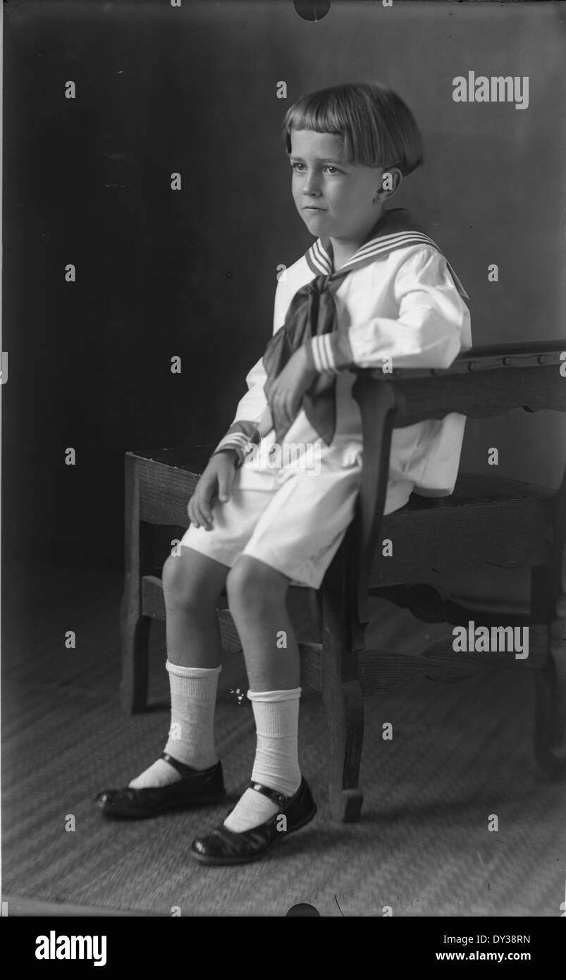 Unidentified girl Black and White Stock Photos & Images - Alamy