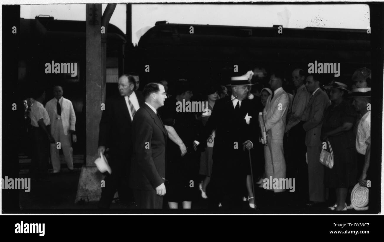 Senator Pat Harrison's Funeral at Gulfport, Miss., June 25, 1941 Stock ...