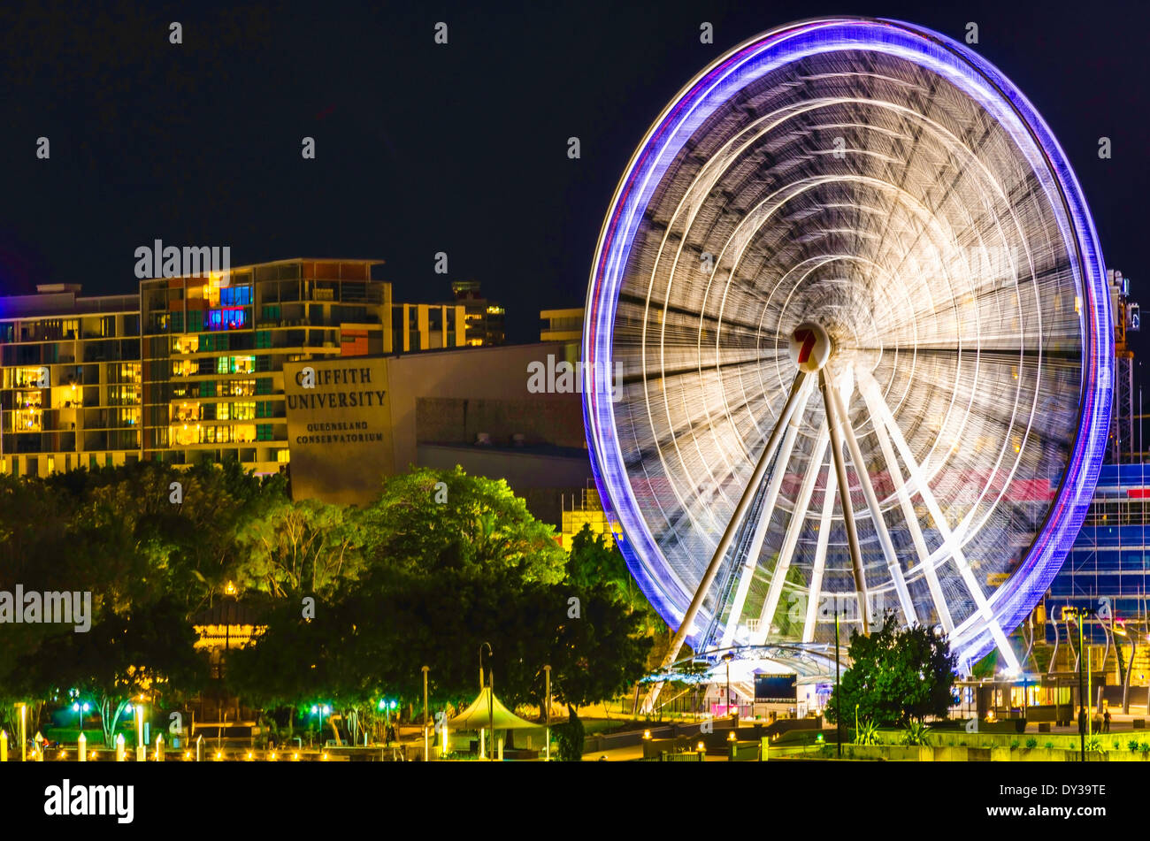The ferries of wheel on the south bank in brisbane at night, Queensland ...