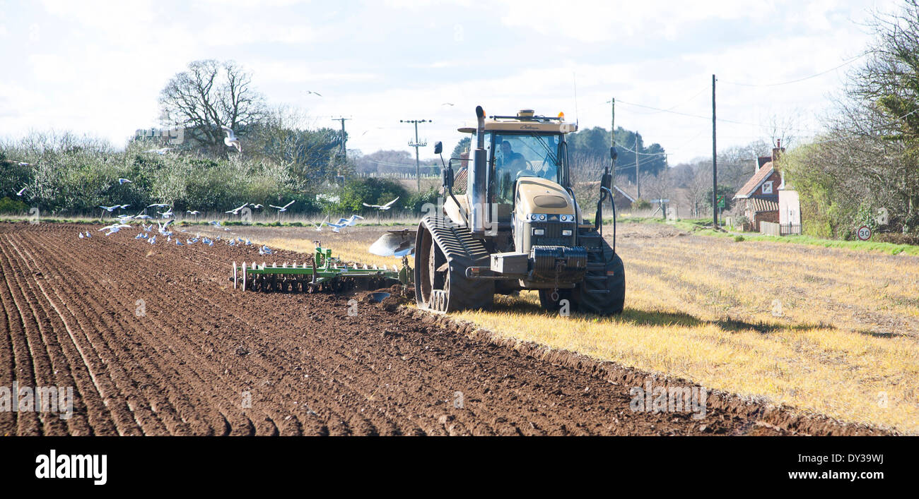 England landscape scenery farming farm agriculture soil east anglia hi ...