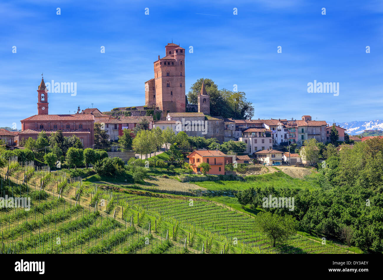 Downhill castle hi-res stock photography and images - Alamy