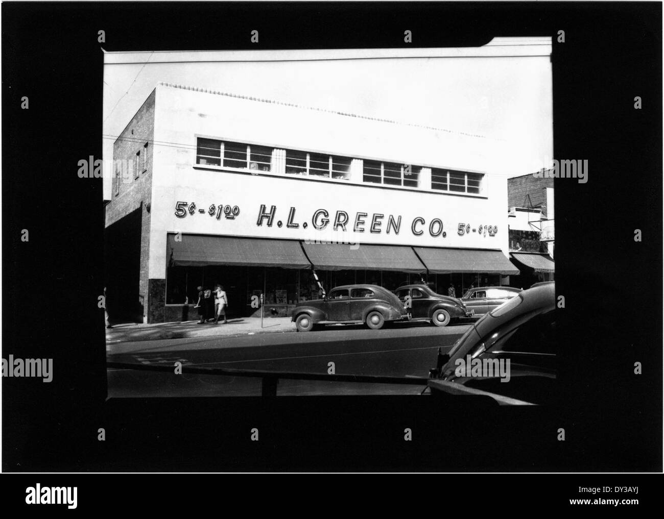 Retail operation Black and White Stock Photos & Images - Alamy
