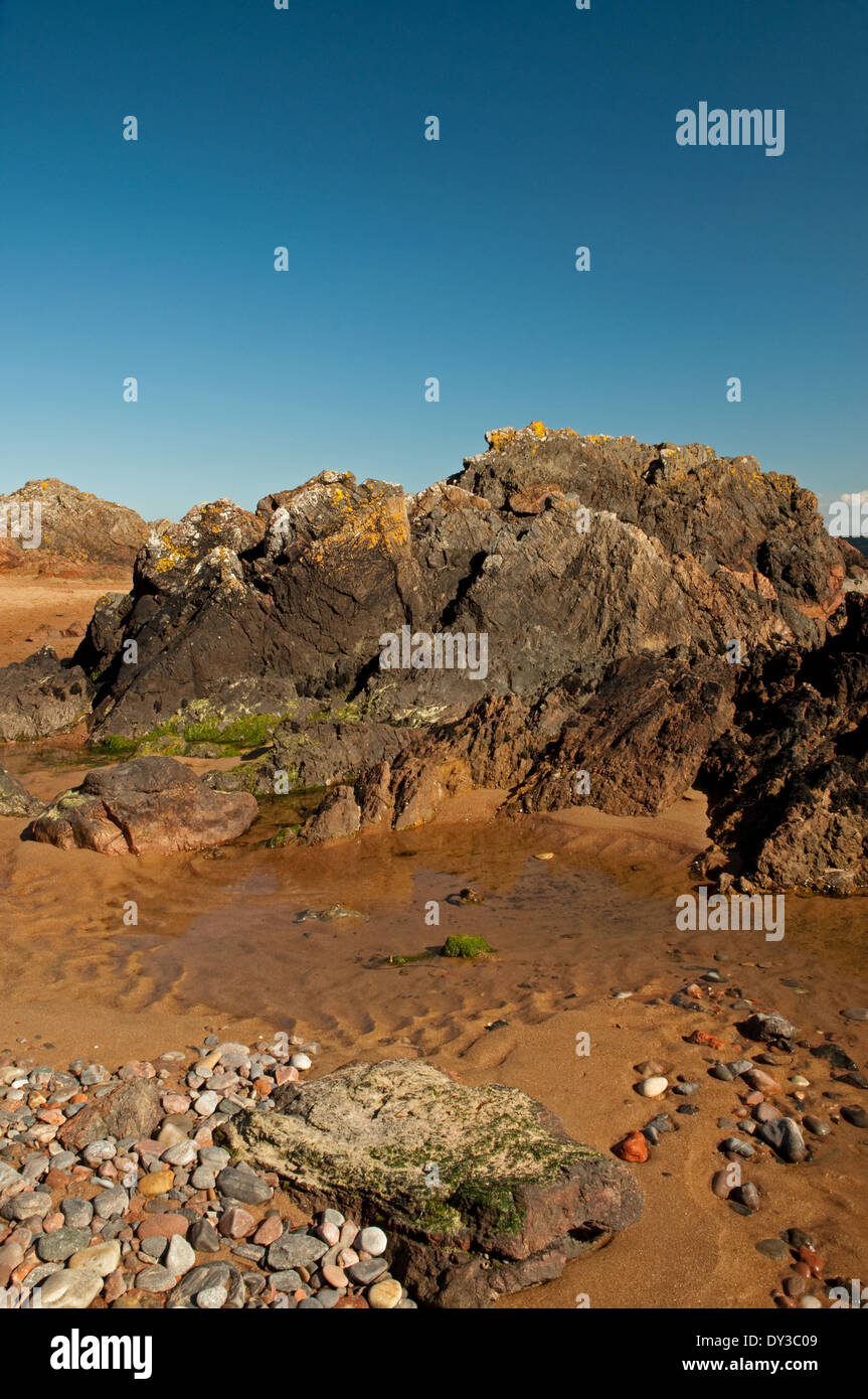 Rocks at Rosemarkie on the Moray Firth Stock Photo - Alamy