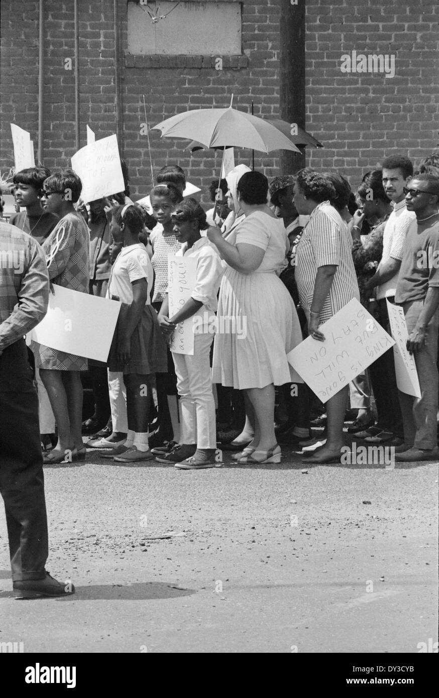 A photo of the march led by Martin Luther King Jr. on April 8, 1968 ...