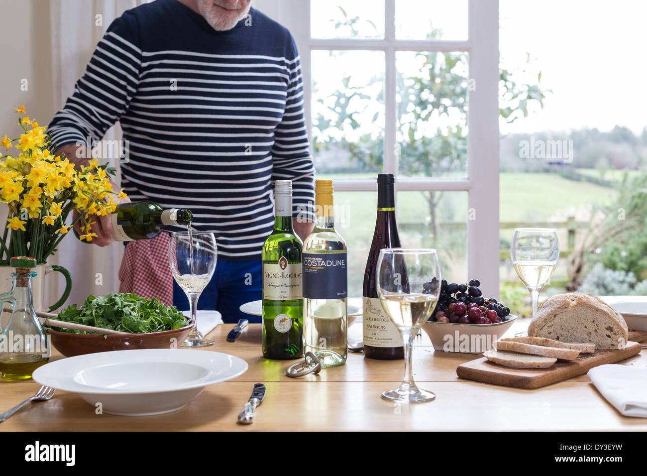 Lunch session hi-res stock photography and images - Alamy