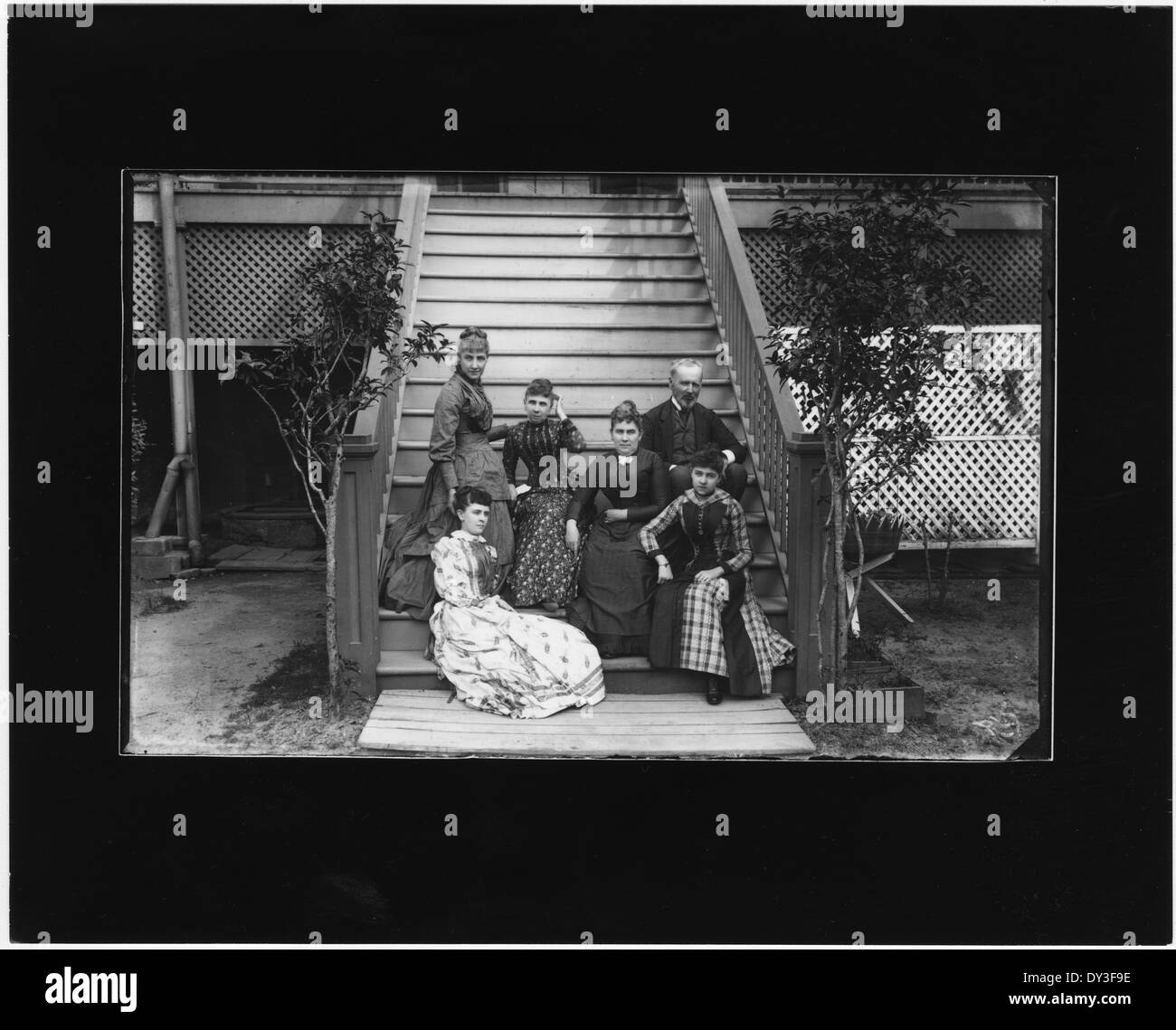 Side gathered Black and White Stock Photos & Images - Alamy