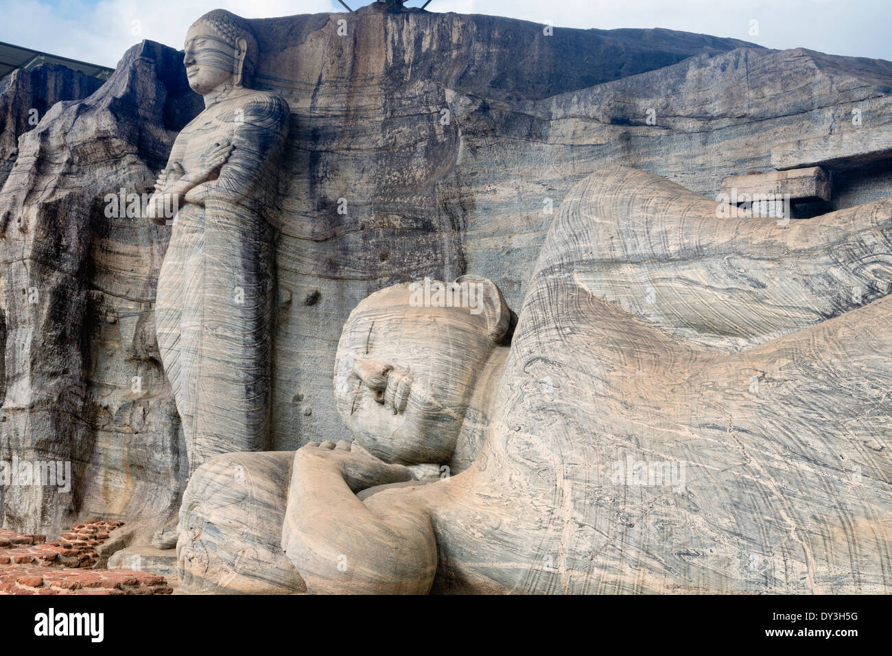 Gal viharaya hi-res stock photography and images - Alamy