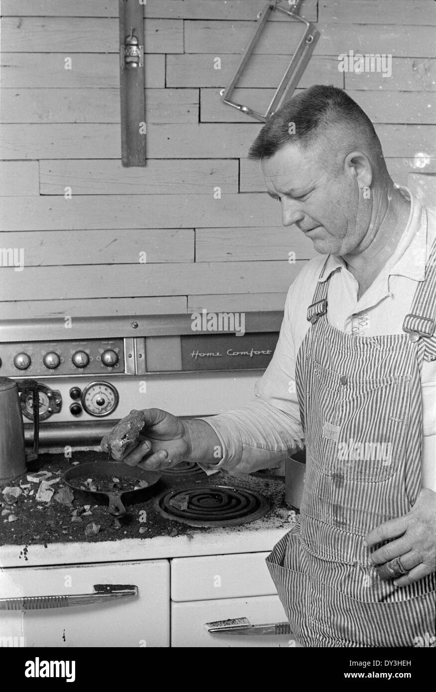 This image documents the nuclear test conducted at the Tatum Salt Dome ...