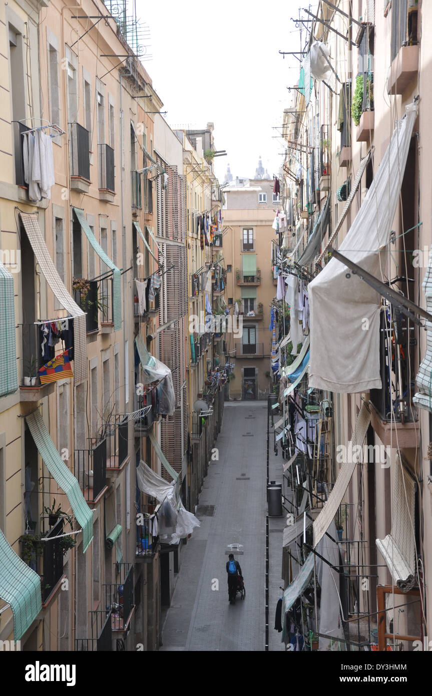 Barcelona city centre street scene Stock Photo - Alamy