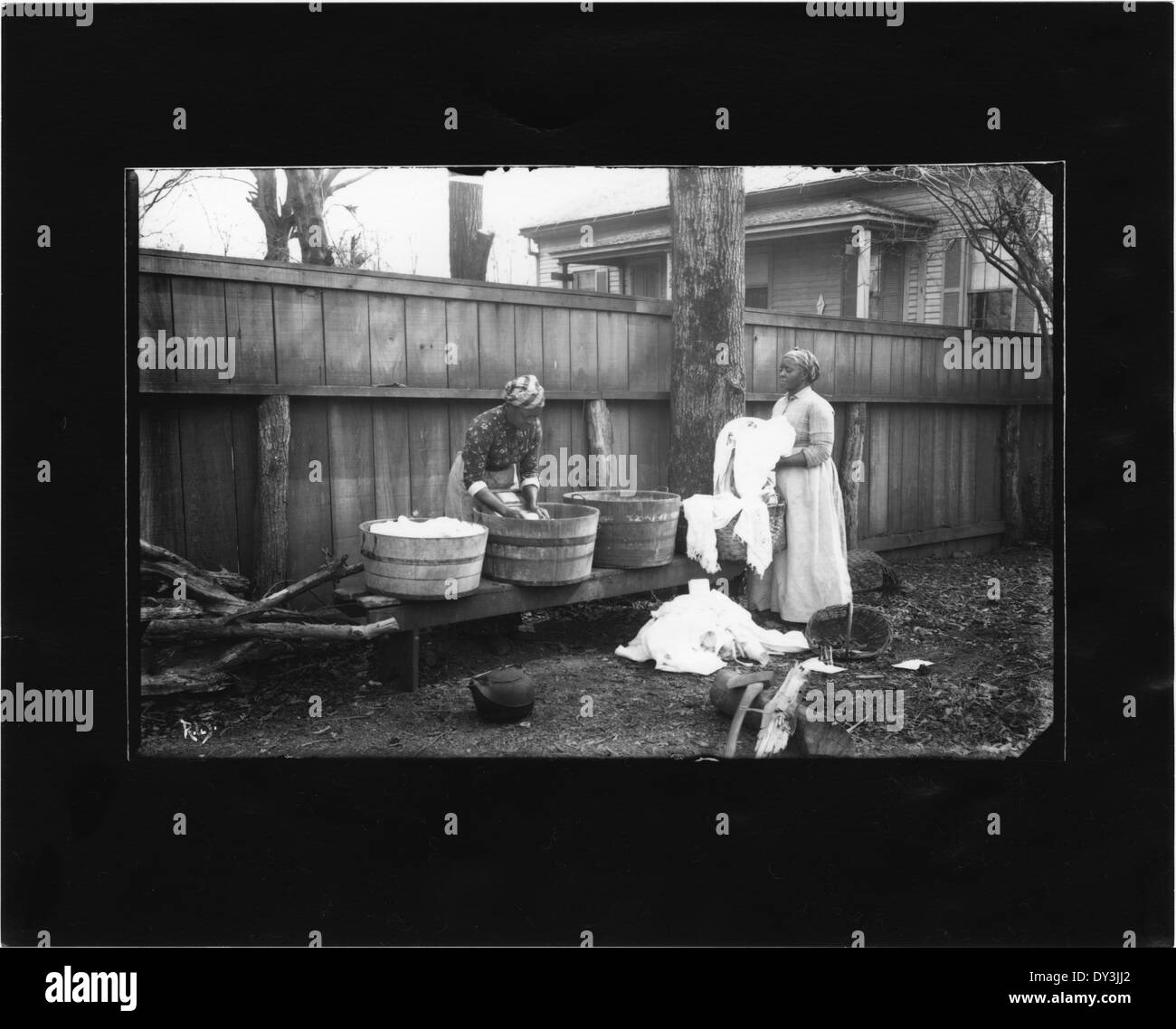 Historical washing machine hi-res stock photography and images - Alamy