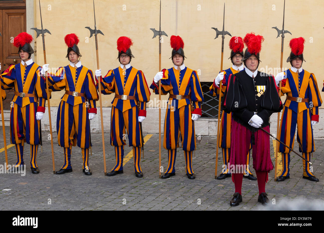 Swiss officer hi-res stock photography and images - Alamy