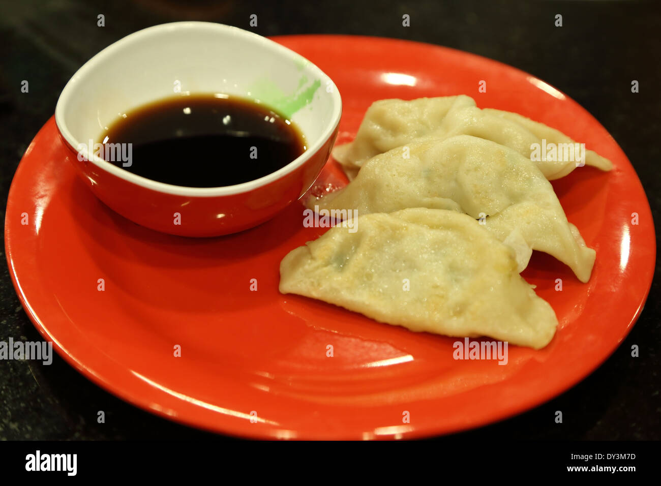 Chinese food boiled dumplings sauce hi-res stock photography and images ...