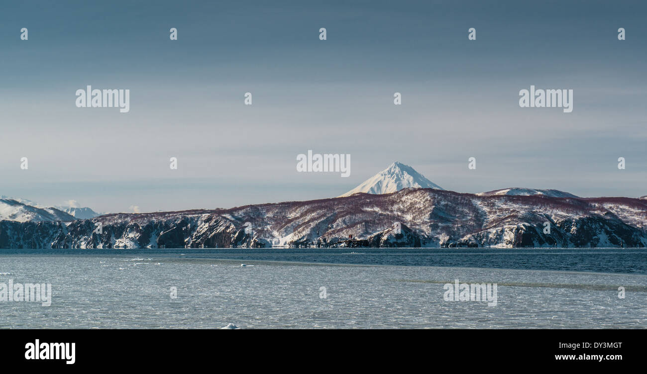 Vilyuchinsky volcano and Avacha bay Stock Photo - Alamy