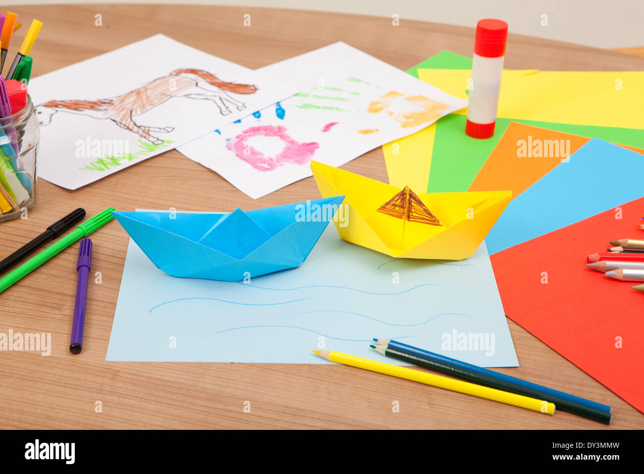 Paper fold pattern High Resolution Stock Photography and Images - Alamy